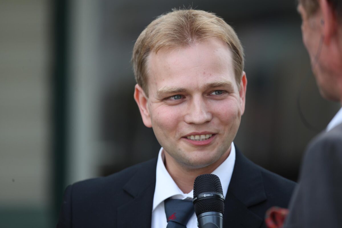 Düsseldorfer Saisonauftakt: Rennleitung sozusagen „arbeitslos ...