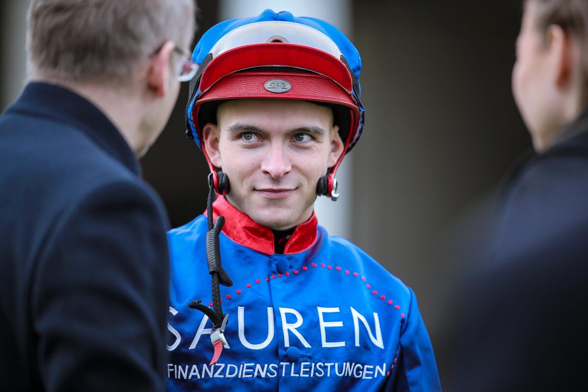 Der Champion wieder mit einem Blitzstart? - GaloppOnline.de