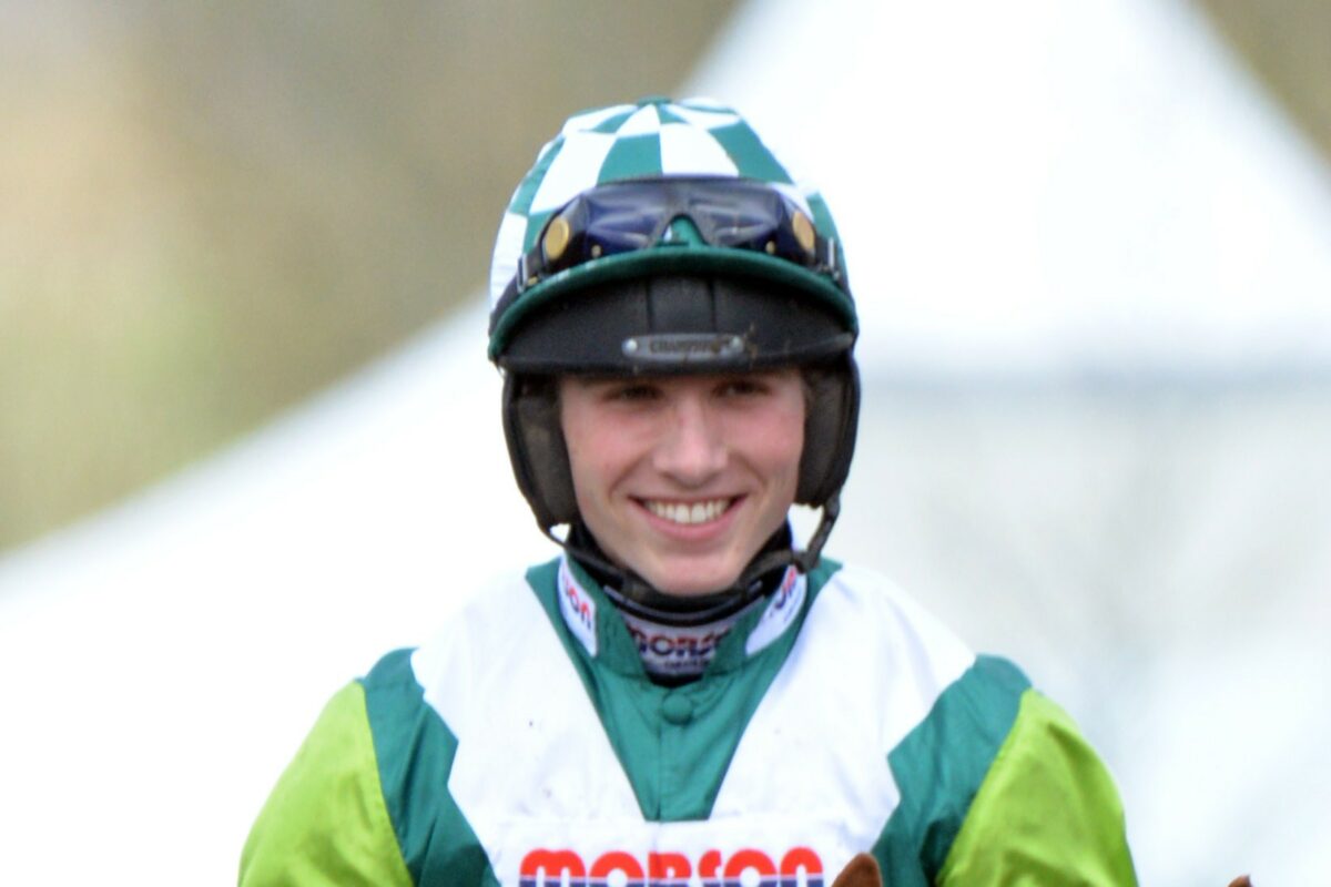 Bestätigung: Harry Cobden wird den Derbysieger in Cheltenham reiten ...