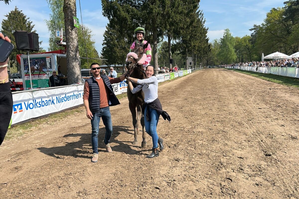 Raike zweite Galopper-Siegerin in Sonsbeck - GaloppOnline.de
