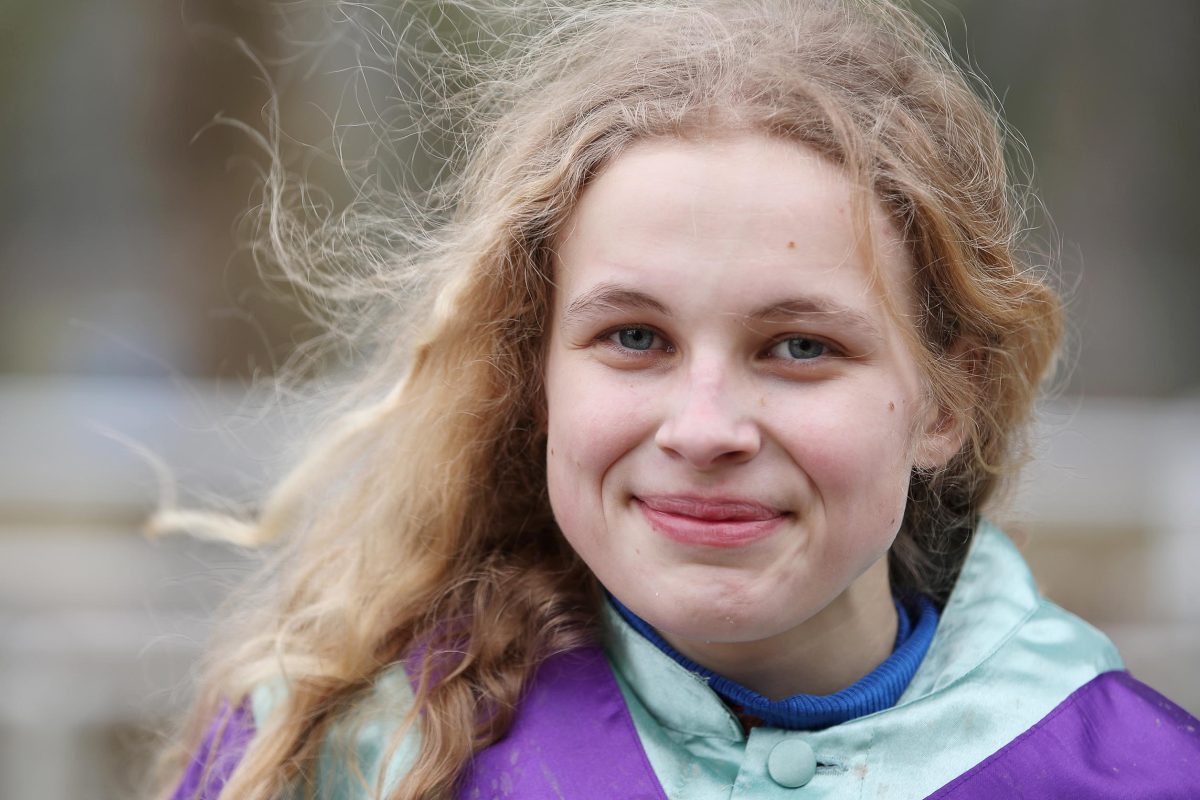 Wahnsinn: 18. Geburtstag, 1. Ritt, 1. Sieg für Cronauer - GaloppOnline.de